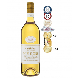Noble One 2019 (750ml) | Buy Botrytis Semillon Wine Online | De Bortoli ...